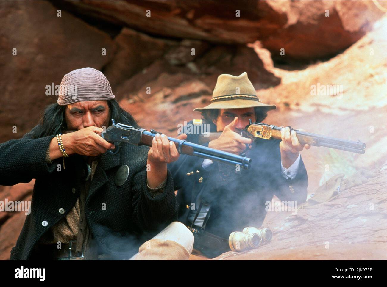 Wes Studi & Jason Patric Film Geronimo: An American Legend (1993 ...