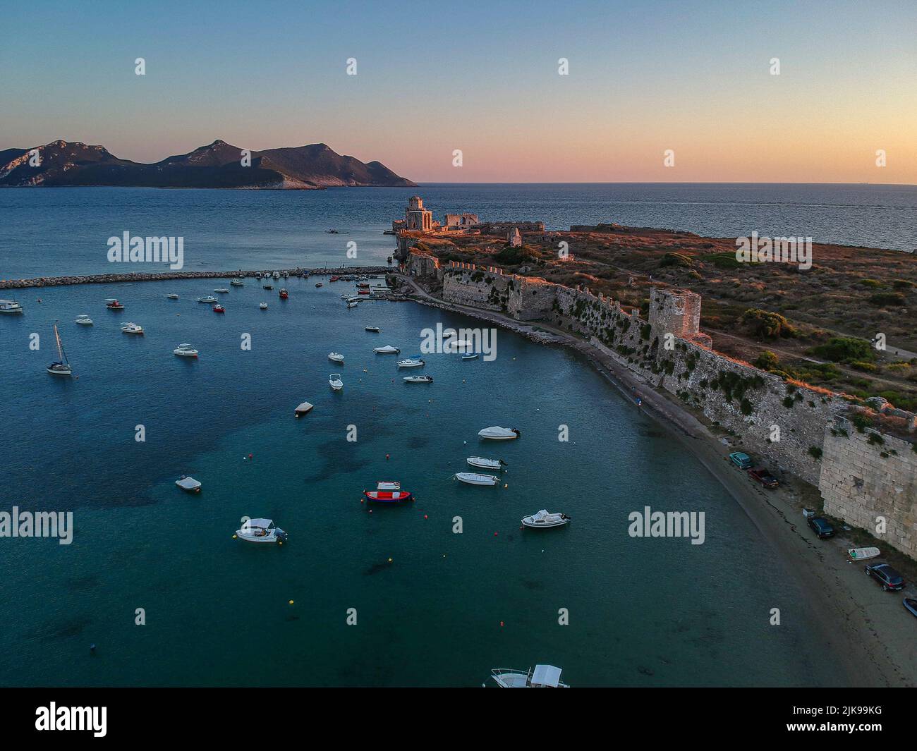 Methoni village hi-res stock photography and images - Alamy