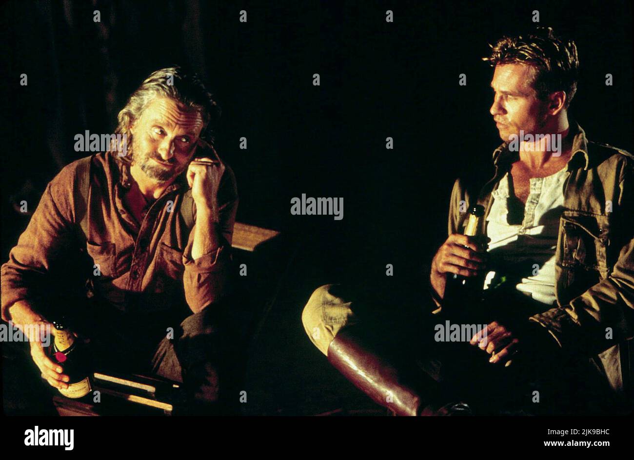 Michael douglas val kilmer ghost hi-res stock photography and images ...
