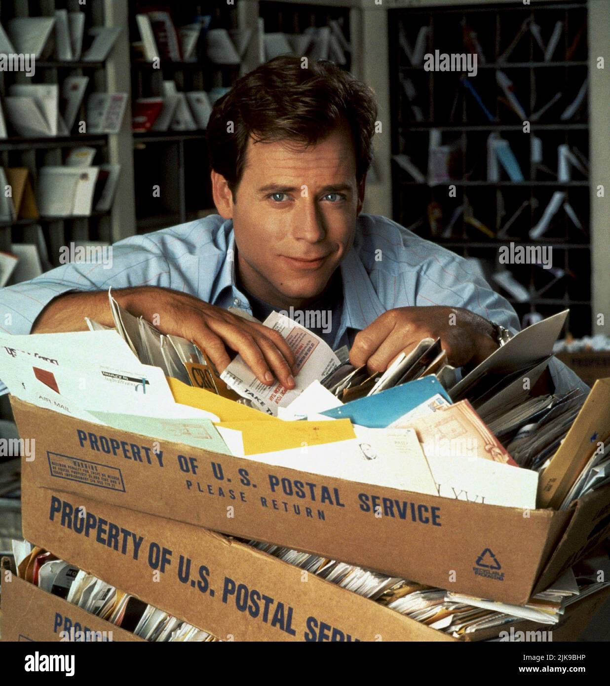 Greg kinnear 1996 hi-res stock photography and images - Alamy