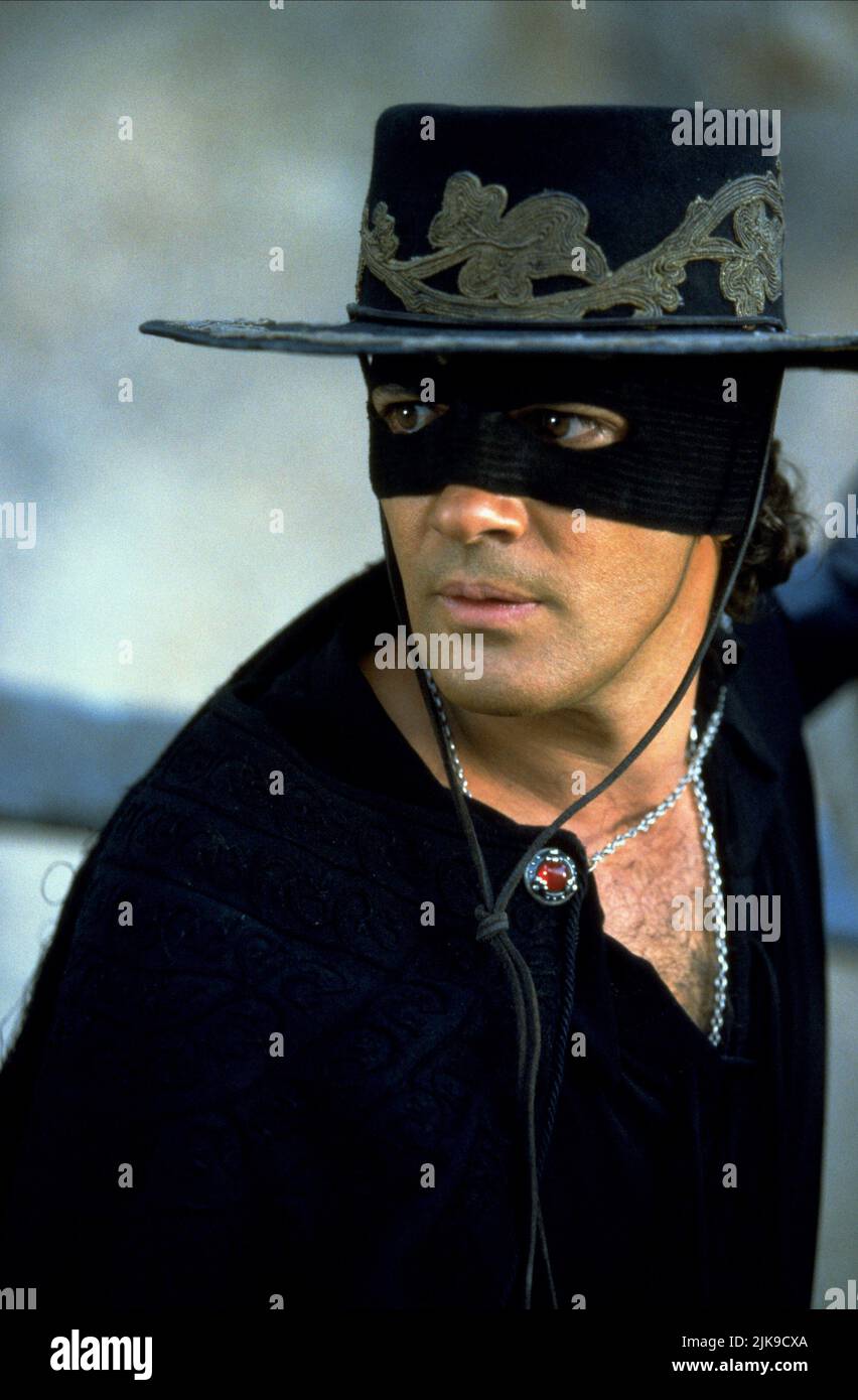 Zorro hat hi-res stock photography and images - Alamy