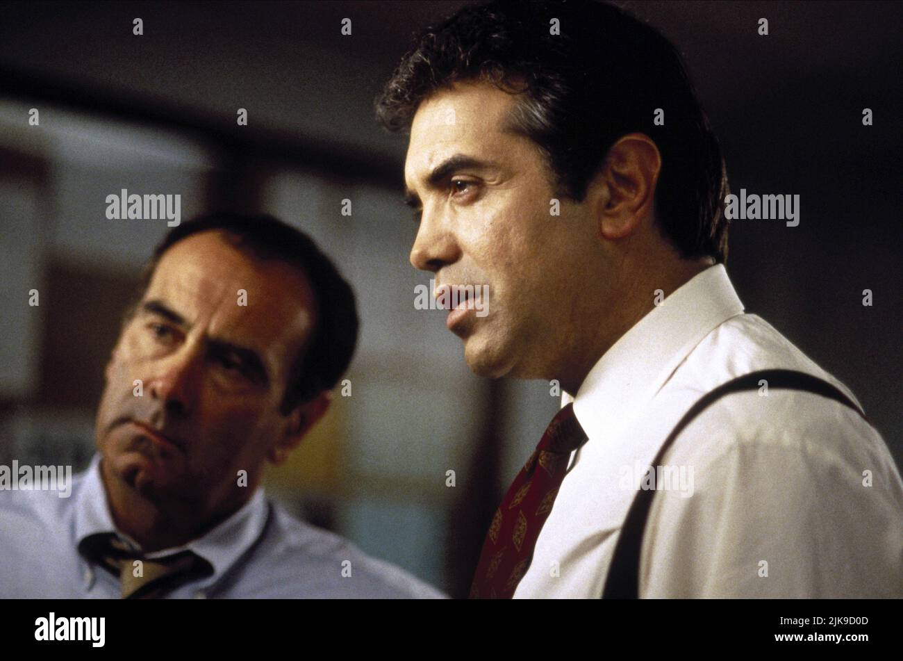 Dan Hedaya & Chazz Palminteri Film: The Usual Suspects (USA/DE 1995 ...