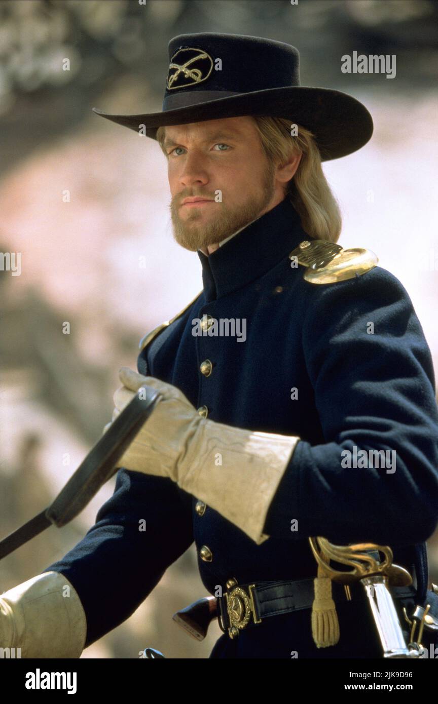 Zorro hat hi-res stock photography and images - Alamy