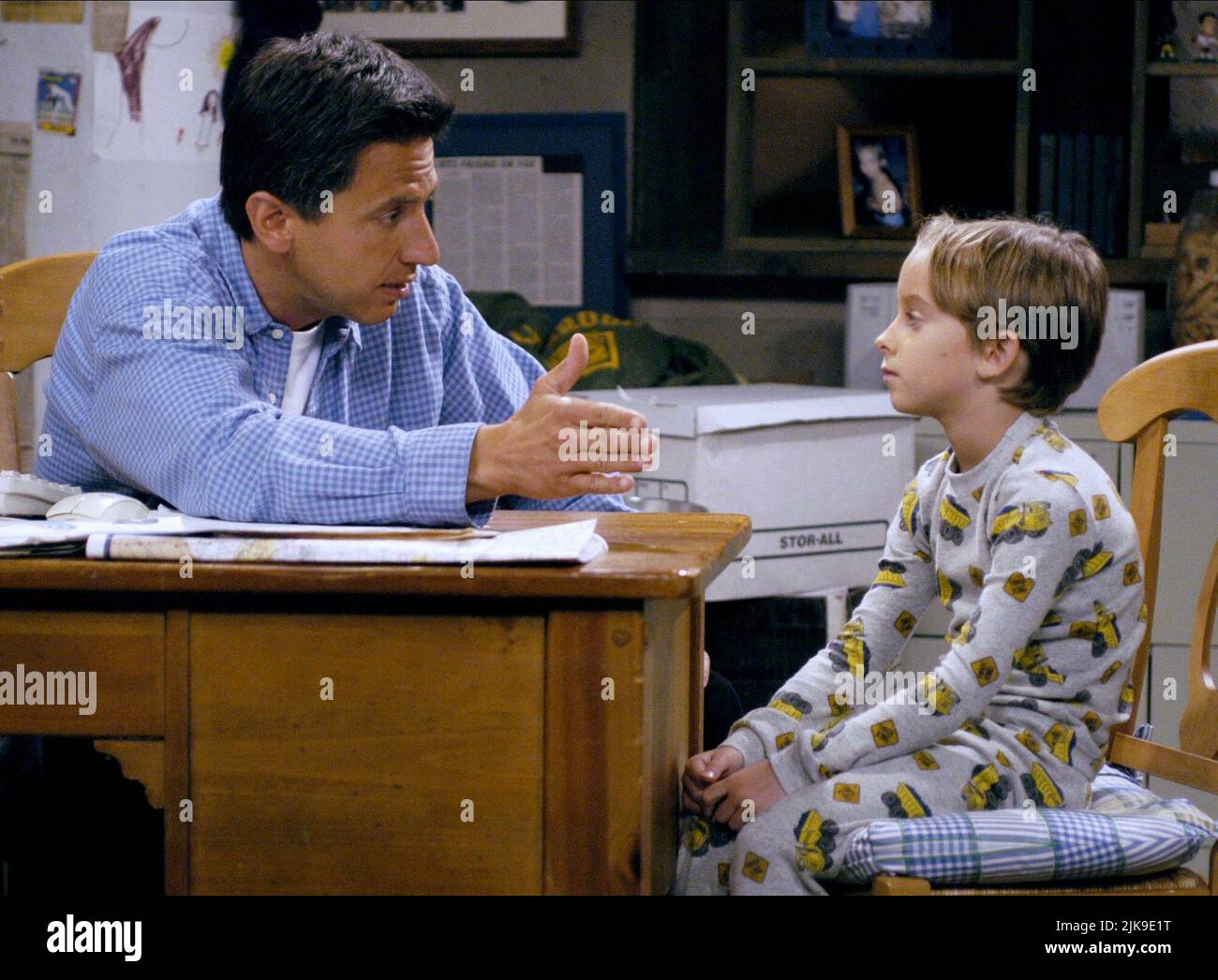 Ray Romano & Sawyer Sweeten Television: Everybody Loves Raymond (TV ...