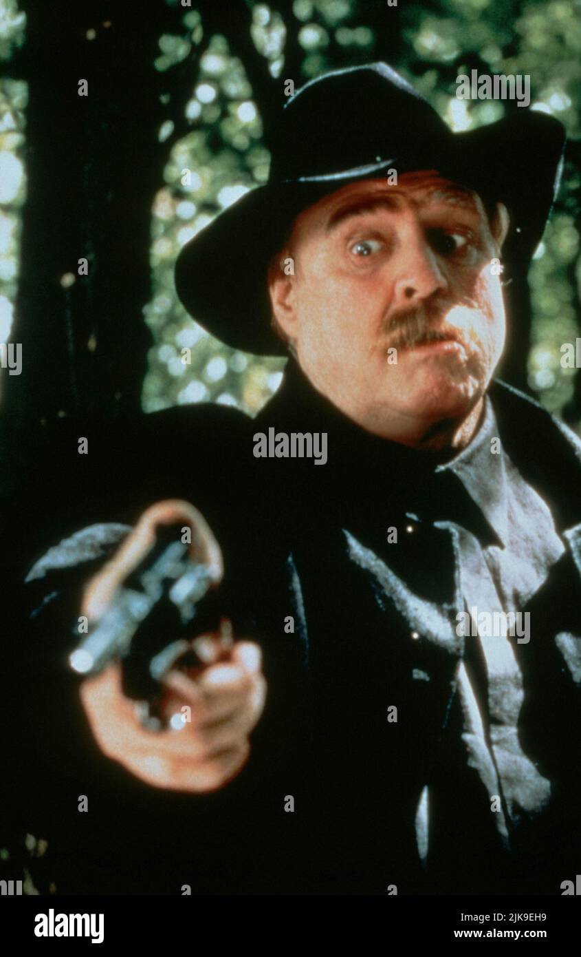 Marlon Brando Film Free Money (1998) Characters: Warden Sven 'The Swede ...