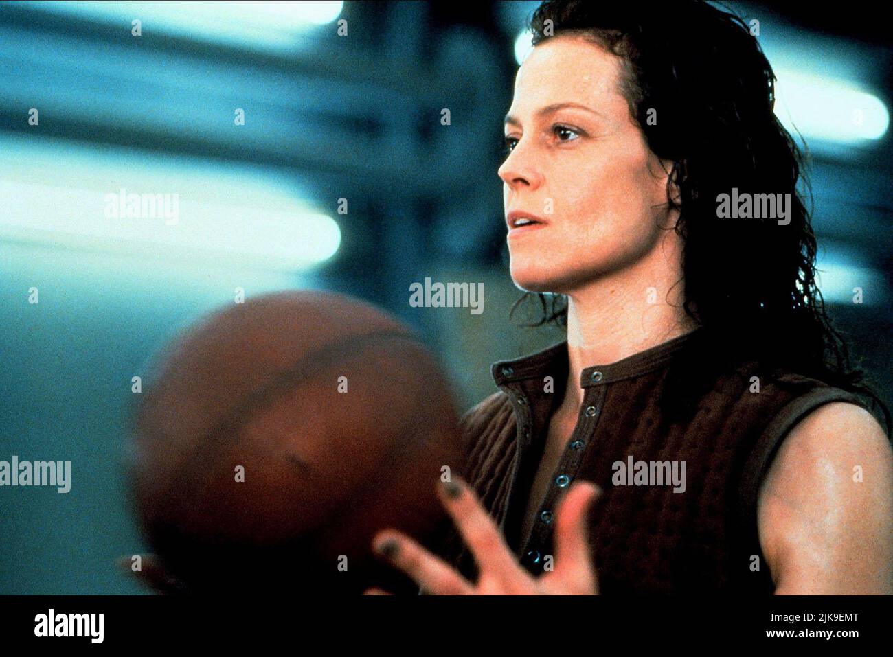 Sigourney Weaver Alien 4