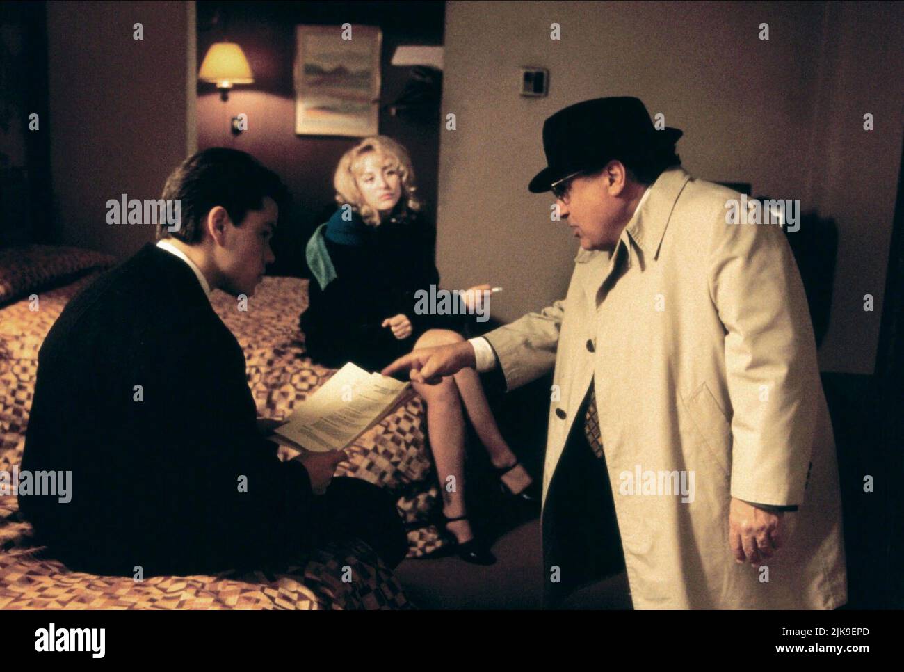 Matt Damon, Virginia Madsen & Danny Devito Film: The Rainmaker (USA ...