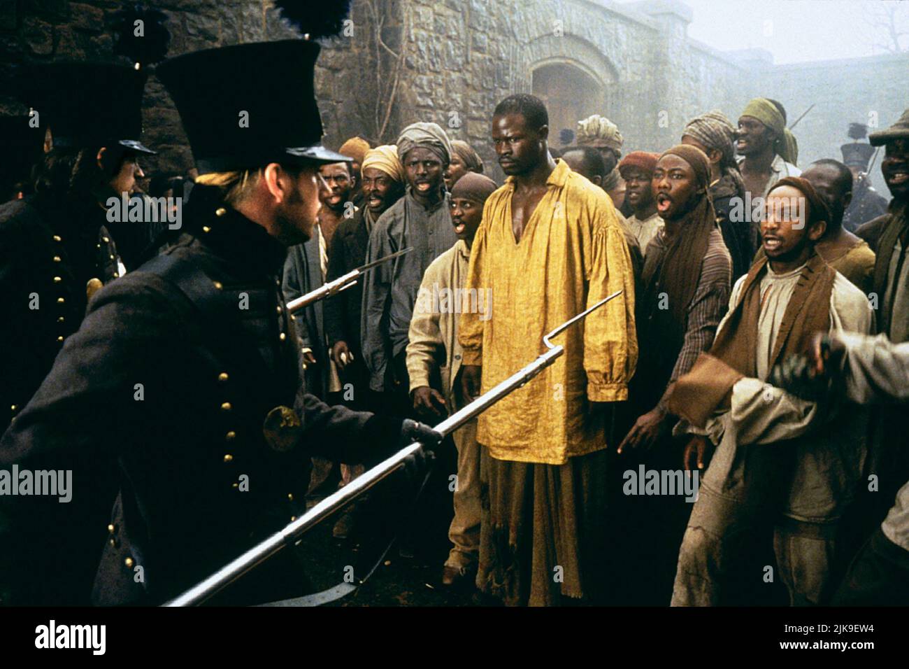 Djimon hounsou amistad 1997 hi-res stock photography and images - Alamy