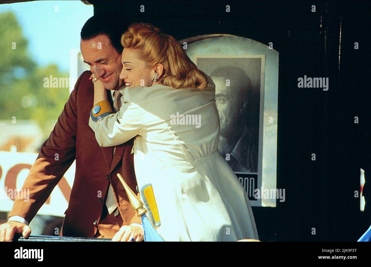 Madonna jonathan pryce evita 1996 hi-res stock photography and images ...