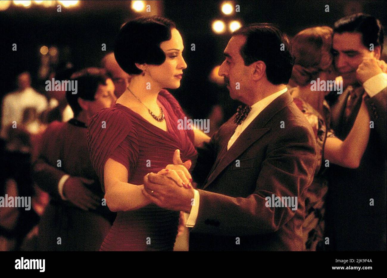 Madonna Film Evita (USA 1996) Characters: Eva Peron Director: Alan ...