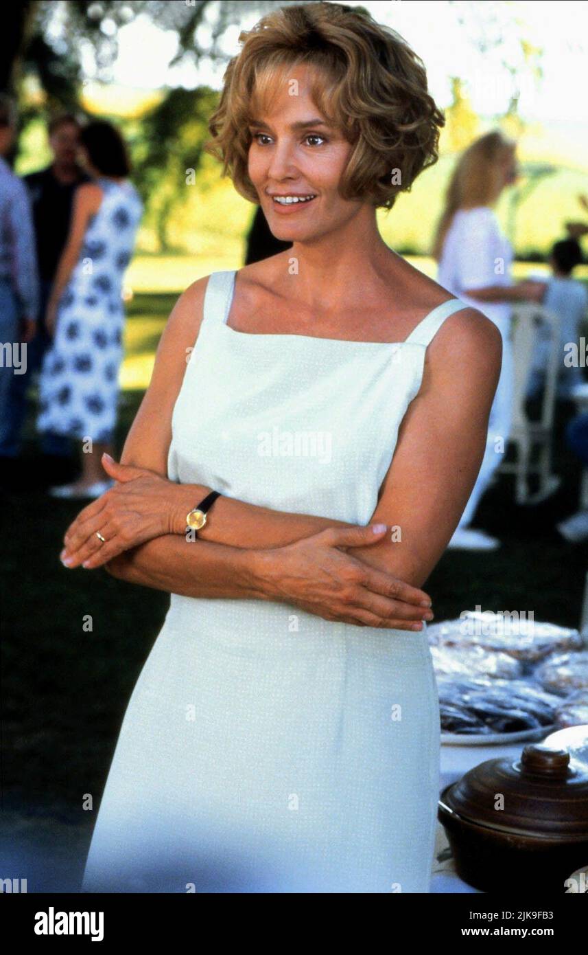 Jessica Lange Film A Thousand Acres (USA 1997) Characters: Ginny Cook ...