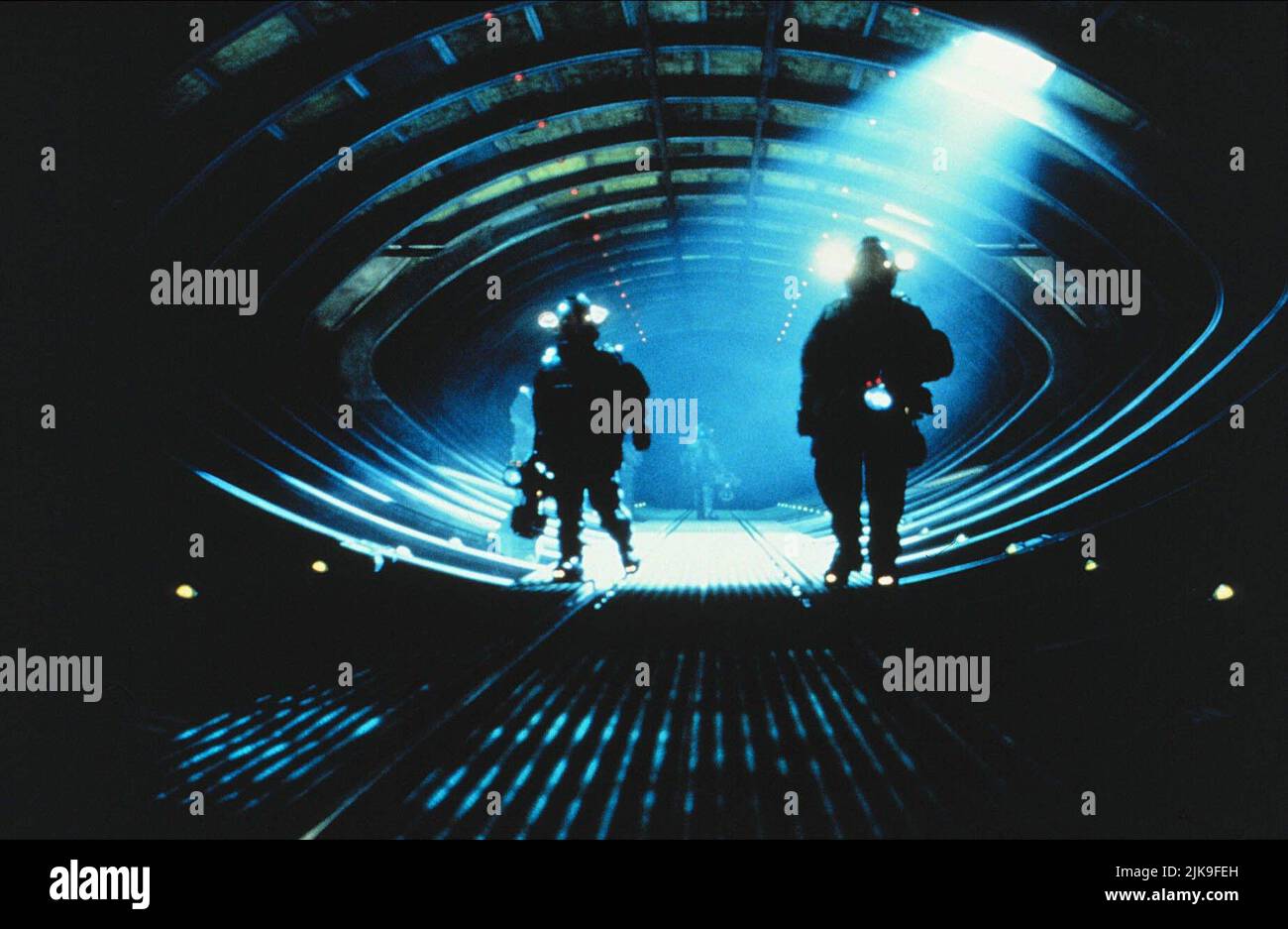 Astronauts In Spaceship Film: Event Horizon (USA/UK 1997) Director ...