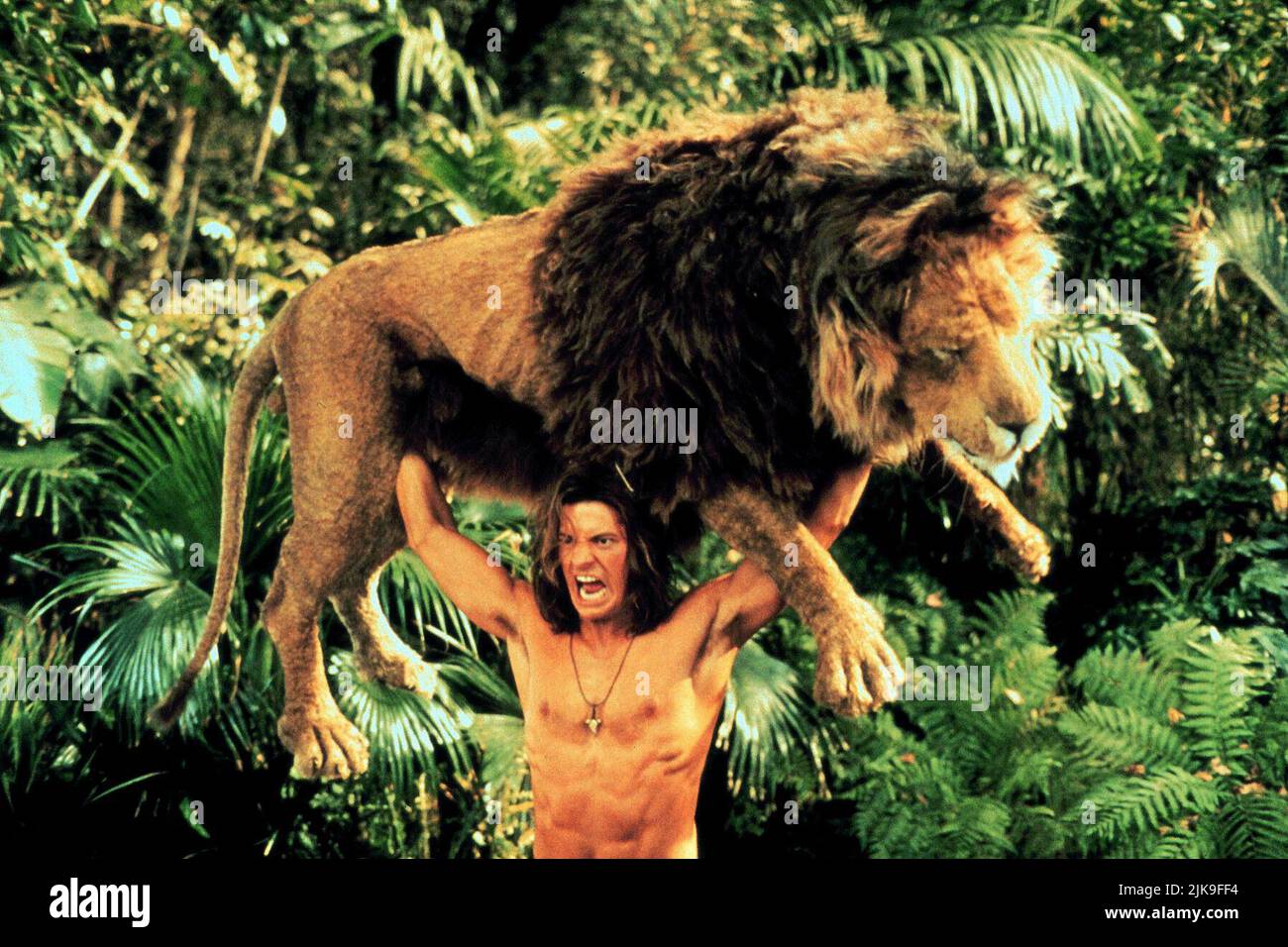 Brendan Fraser & Lion Film George Of The Jungle (1997) Characters ...