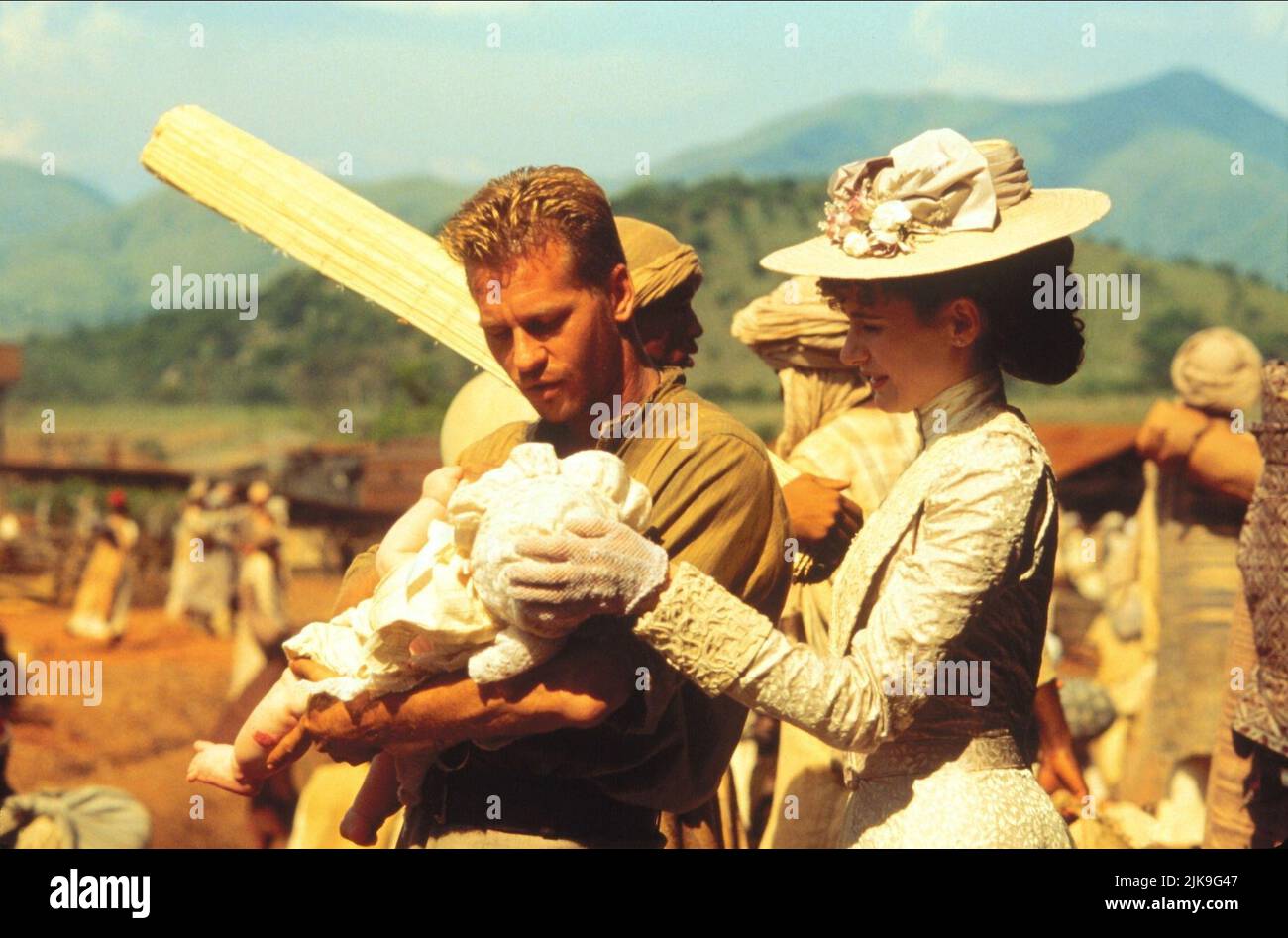 Val Kilmer & Emily Mortimer Film: The Ghost And The Darkness (USA/DE ...