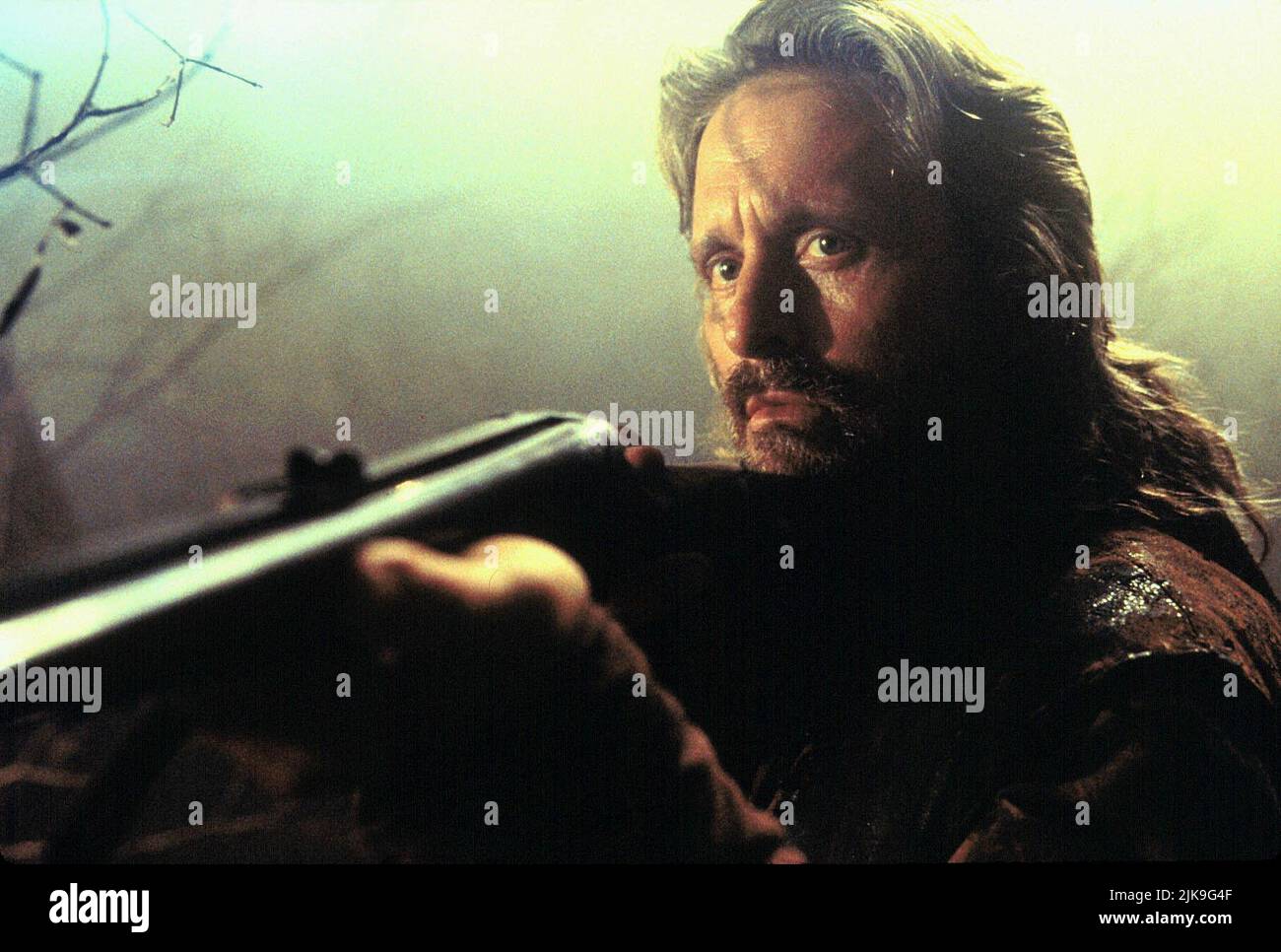 Michael Douglas Film The Ghost And The Darkness (USA/DE 1996 ...