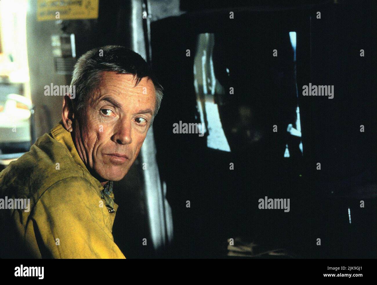 Scott Glenn Film: Firestorm (1998) Characters: Wynt Perkins Director: Dean Semler 09 January ...