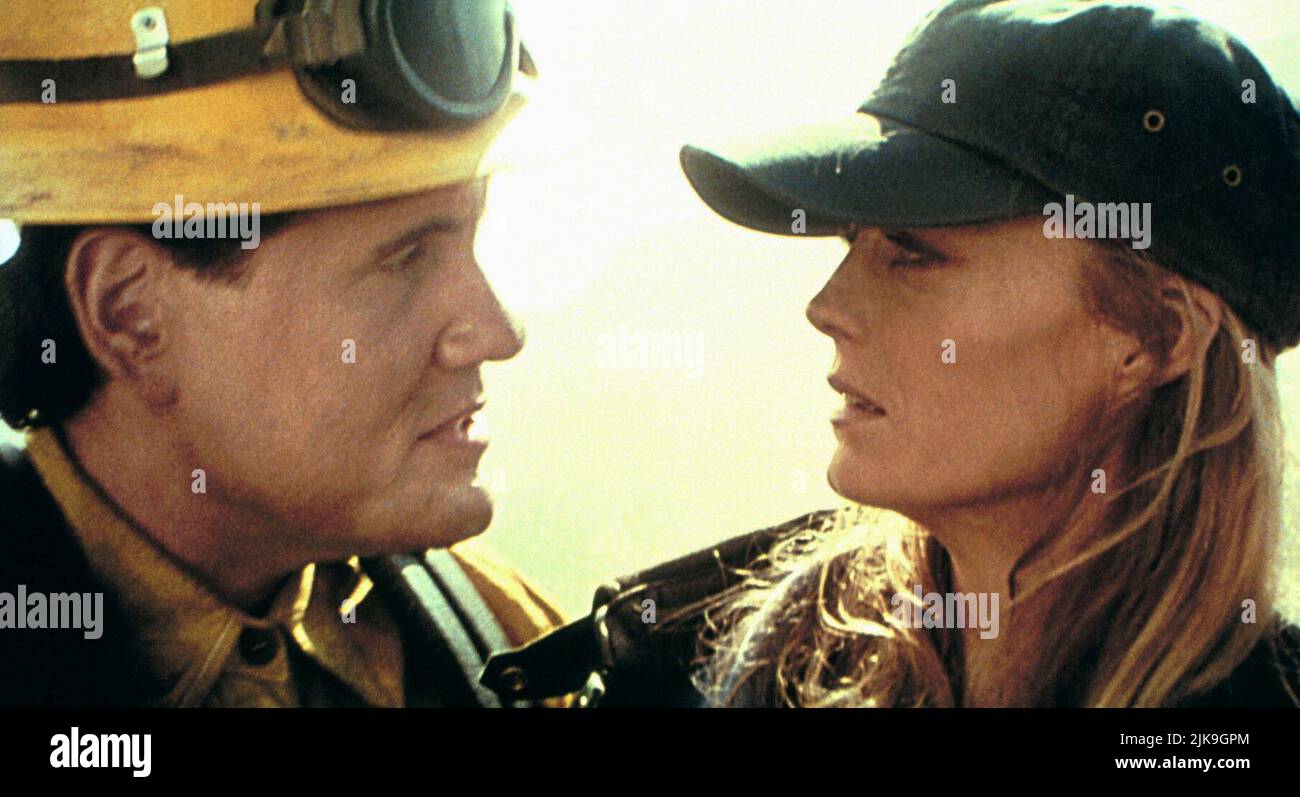 William Forsythe & Suzy Amis Film Firestorm (1998) Characters: Randall ...