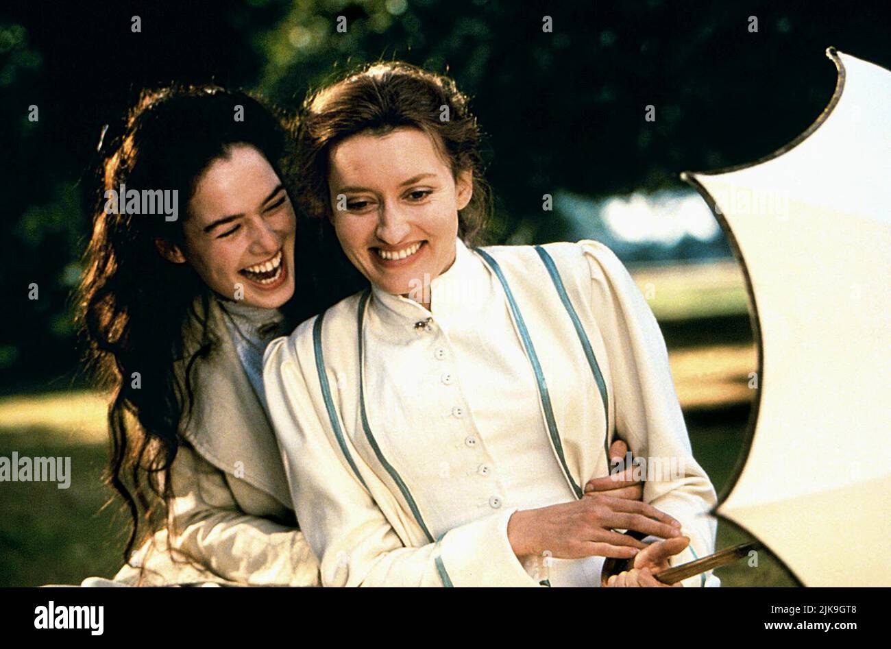 Lena Headey & Natasha Mcelhone Film Mrs. Dalloway (1997) Characters ...