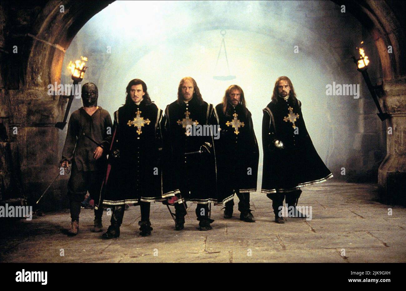 Gabriel byrne iron mask hi-res stock photography and images - Alamy