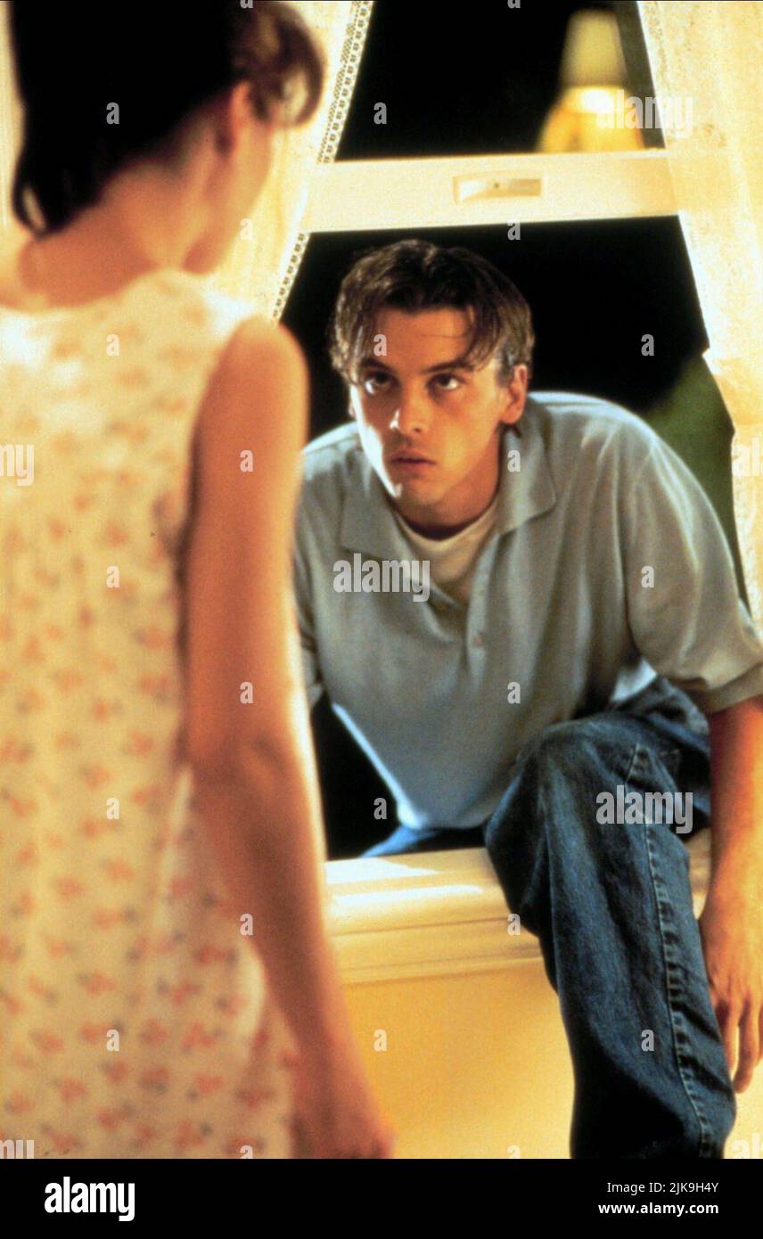 Neve campbell sidney prescott skeet hi-res stock photography and images ...