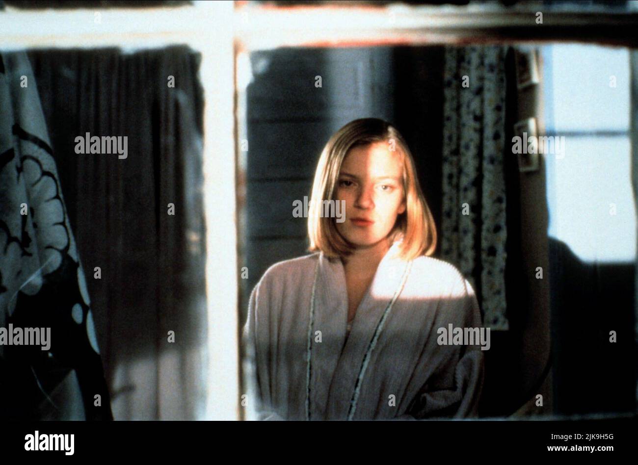 Sarah polley 1997 hi-res stock photography and images - Alamy