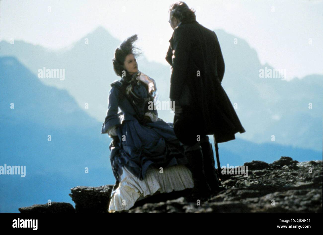 Jennifer Jason Leigh & Albert Finney Film: Washington Square (US A1997 ...