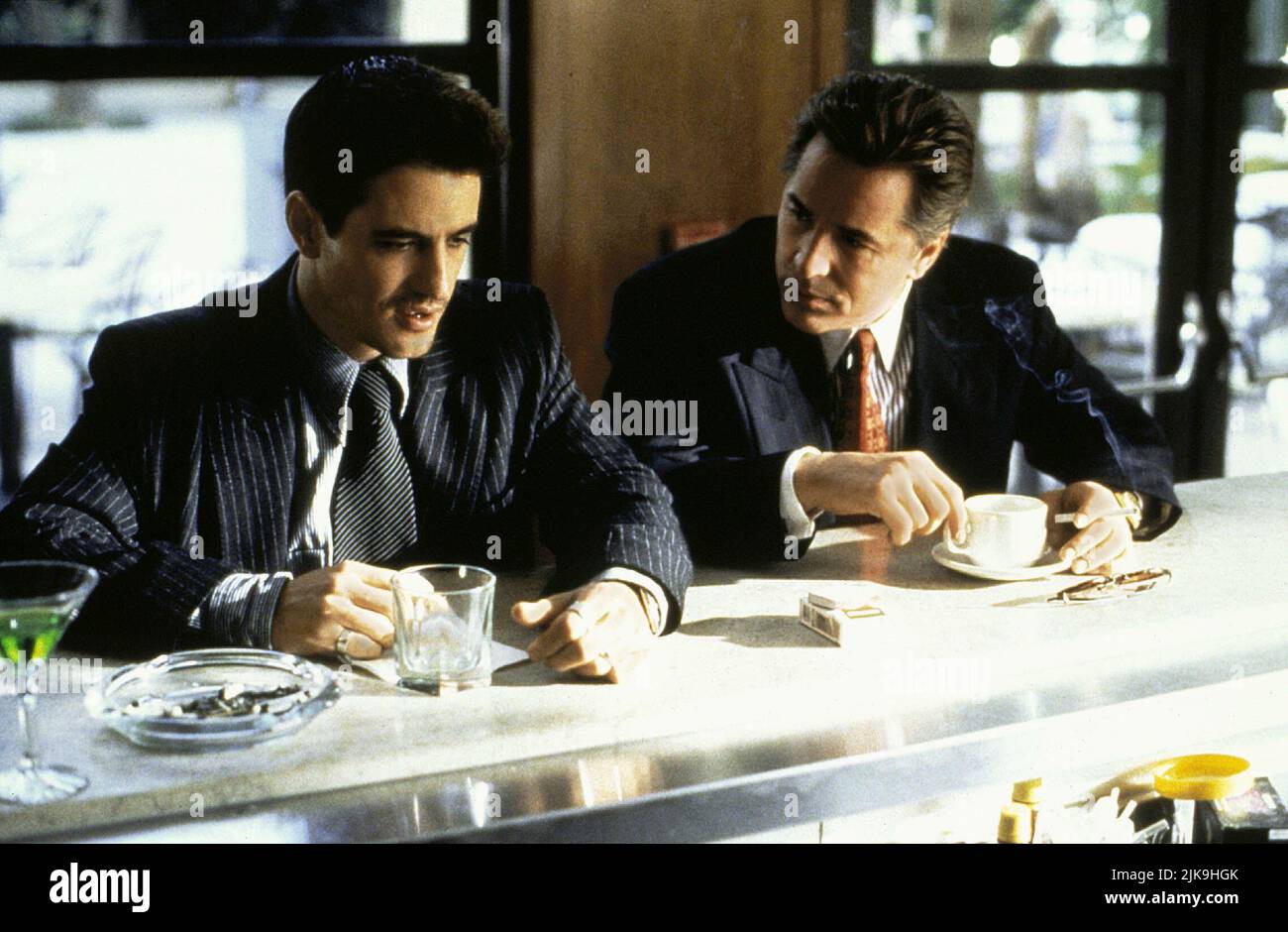 Diner usa 1990s hi-res stock photography and images - Alamy