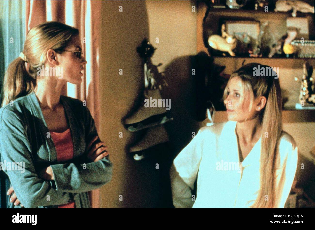 Bridgette Wilson & Sarah Michelle Gellar Film: I Know What You Did Last ...