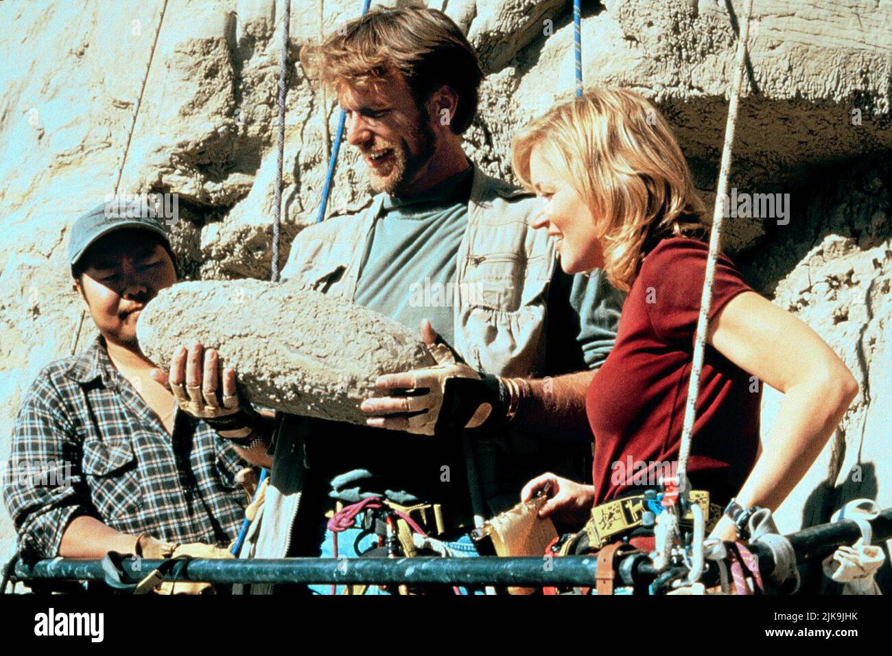 Peter Horton & Kari Coleman Film T-Rex: Back To The Cretaceous (1998 ...