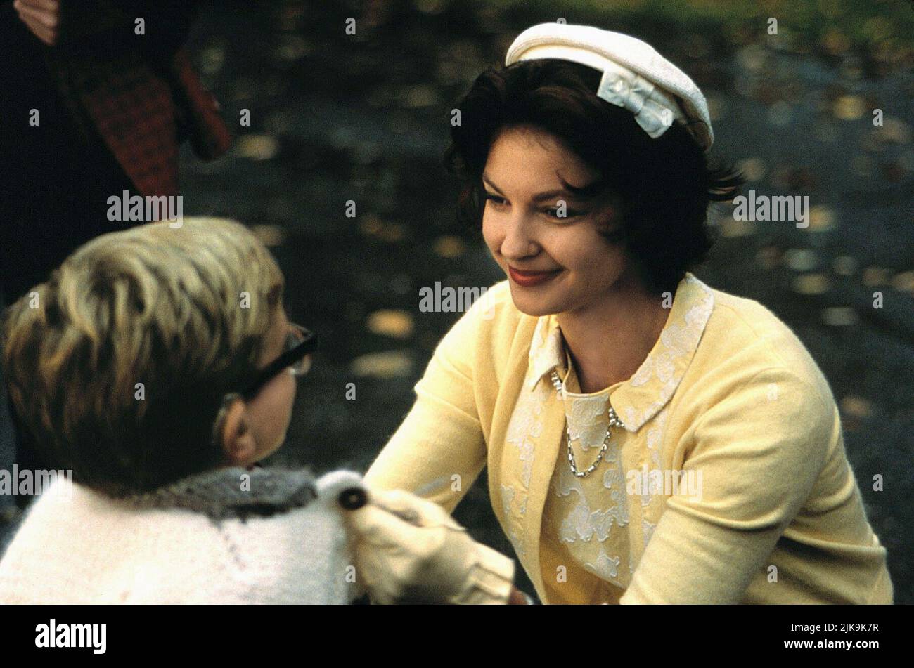 Ian Michael Smith, Ashley Judd Film Simon Birch (1998) Characters: Simon Birch,Rebecca ...