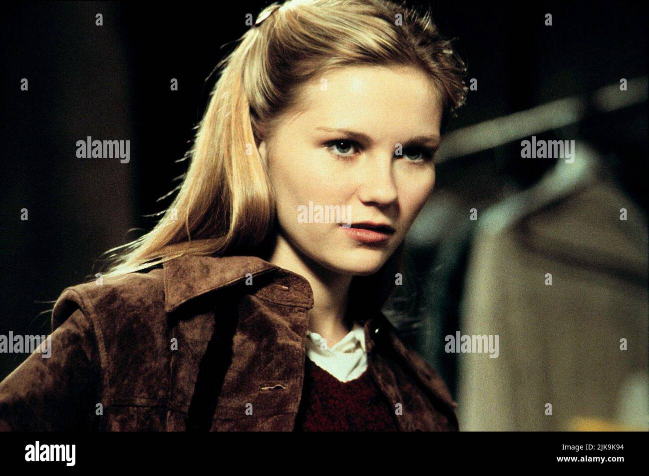 Kirsten Dunst Film Small Soldiers (1998) Characters: Christy Fimple ...