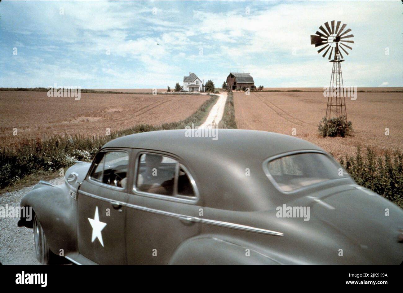 Car Drives Towards Farm Film Saving Private Ryan (USA 1998) Director ...