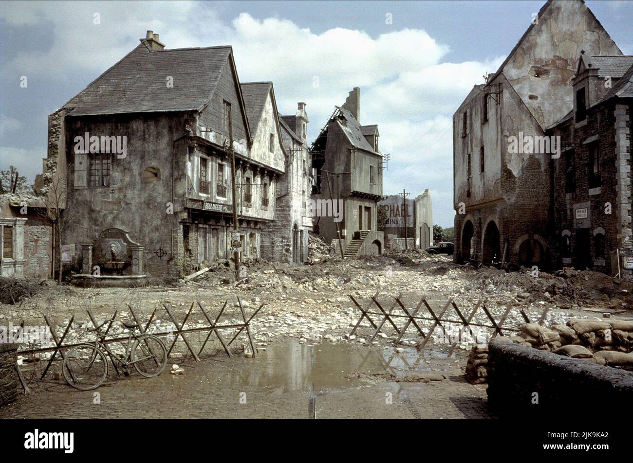 View Of Town Film: Saving Private Ryan (USA 1998) Director: Steven ...