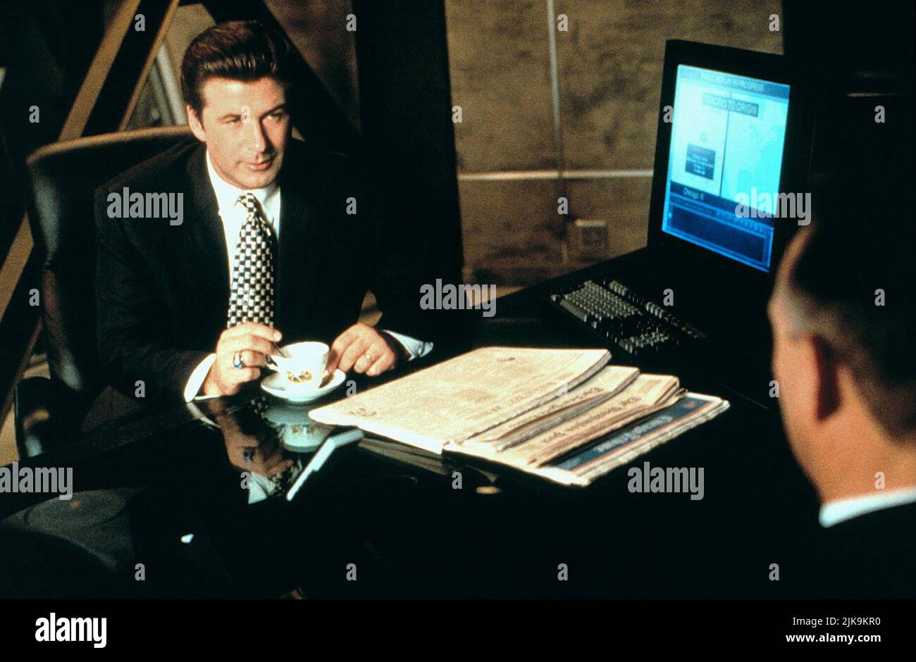 Alec baldwin mercury rising 1998 hi-res stock photography and images ...
