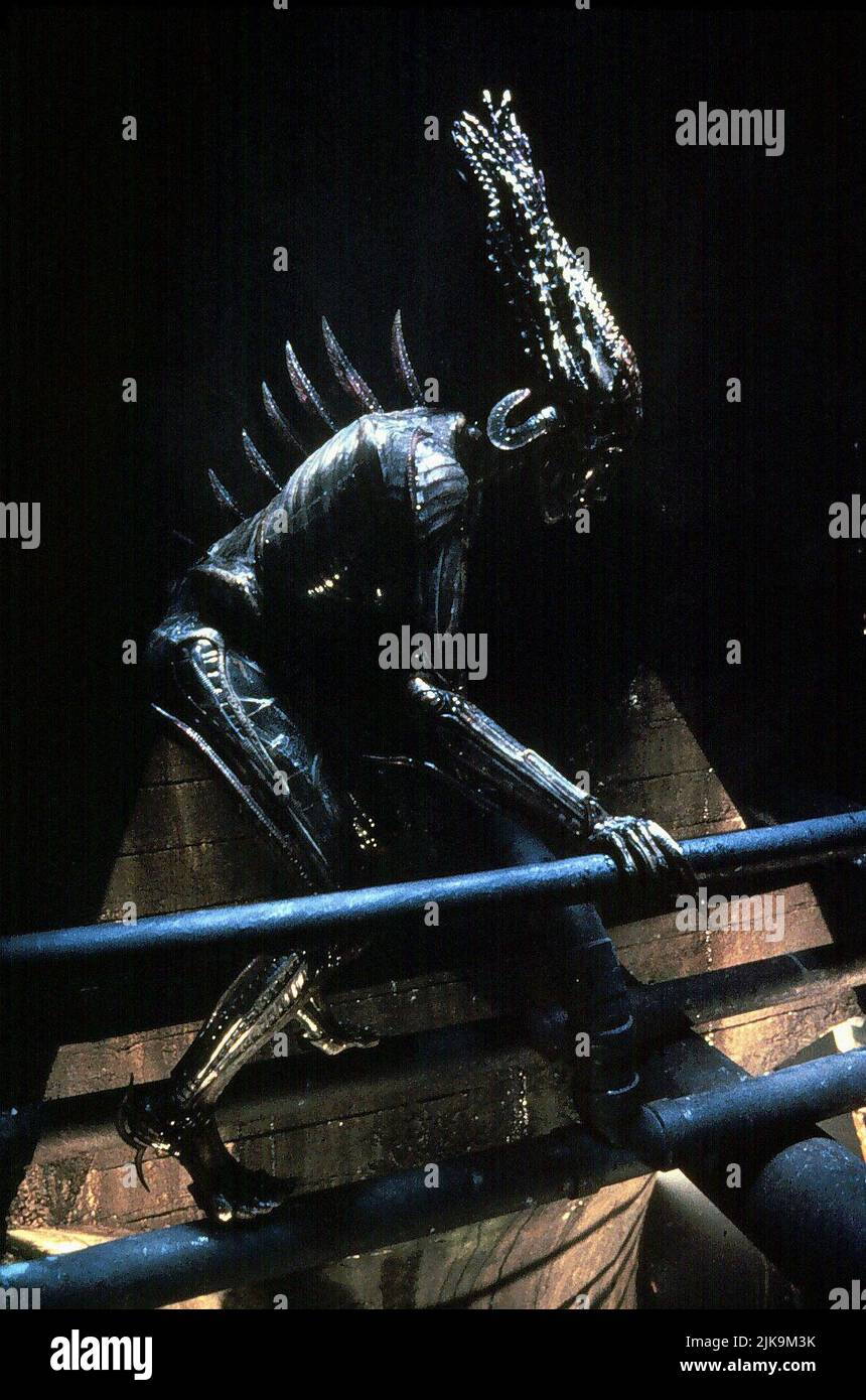 Sil Film Species (USA 1995) / Design By H.R. Giger Director: Roger ...