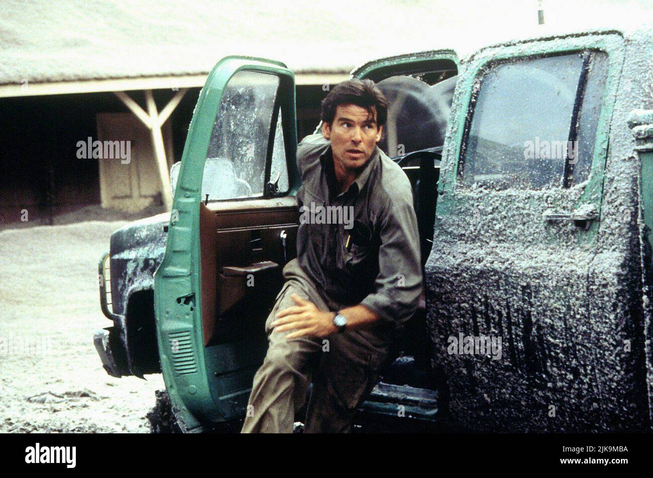 Dante’s peak pierce brosnan hi-res stock photography and images - Alamy