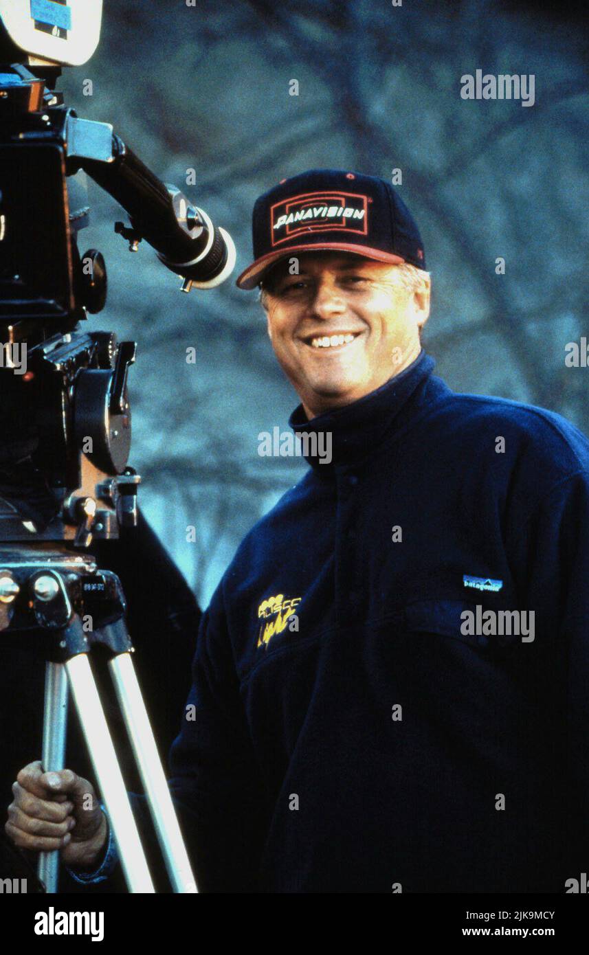 Roger Donaldson Film Dante'S Peak (USA 1997) Director: Roger Donaldson ...