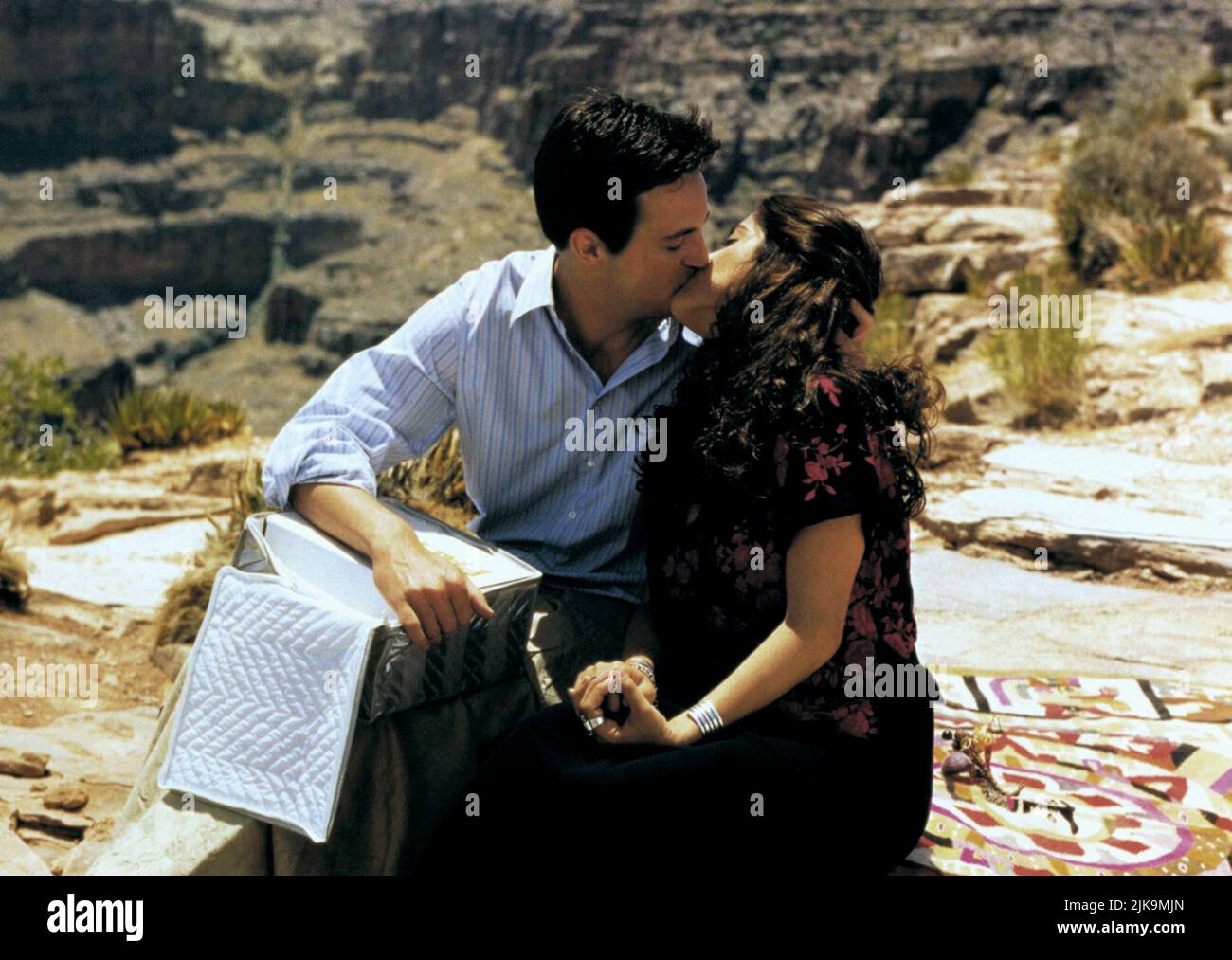 Matthew Perry & Salma Hayek Film Fools Rush In (1997) Characters: Alex ...