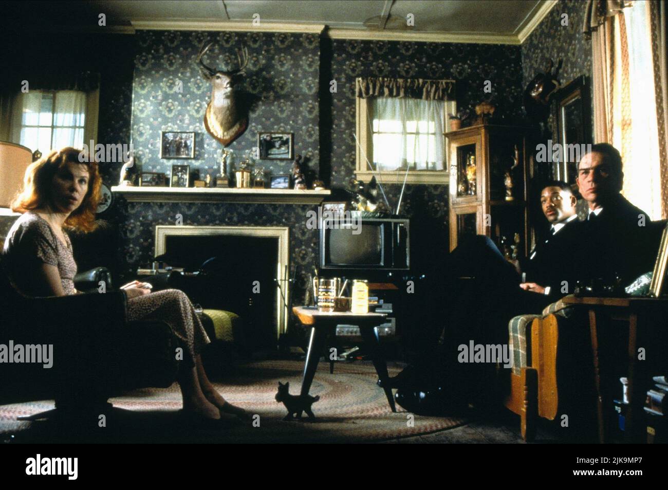 Siobhan Fallon, Will Smith & Tommy Lee Jones Film: Men In Black (USA ...