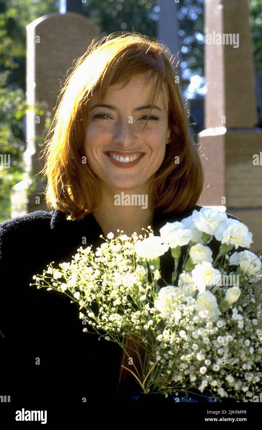 Pascale Bussieres Film Thunder Point (1998) Director: George Mihalka 30 ...