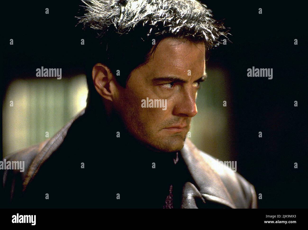 Kyle Maclachlan Film Thunder Point (1998) Director: George Mihalka 30 ...