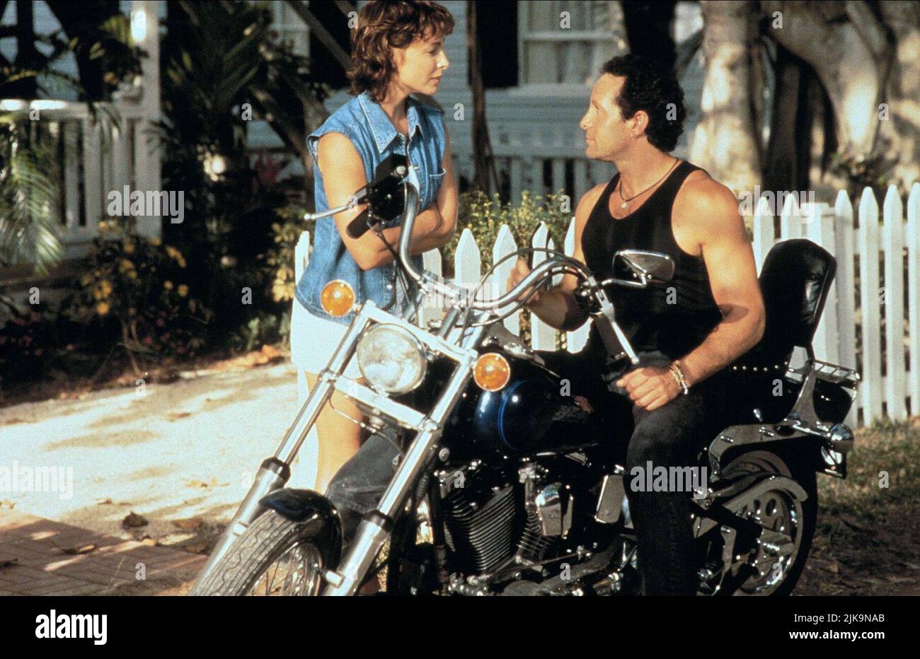 Zeus Roxanne Cast Watch Zeus And Roxanne (1997) Full Movie Free Online