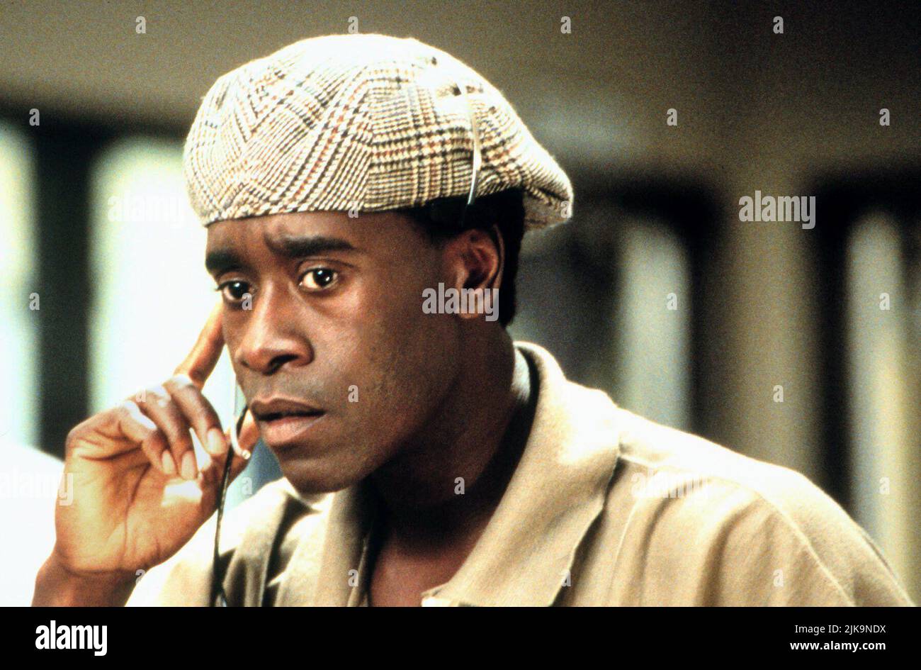 Don Cheadle Film: Volcano (USA 1997) Characters: Emmit Reese Director ...