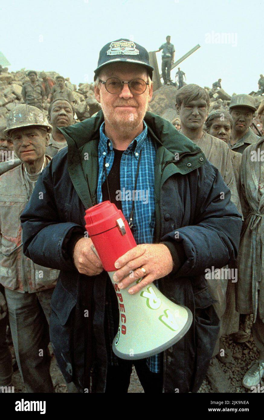 Mick Jackson Film Volcano (USA 1997) Director: Mick Jackson 25 April ...