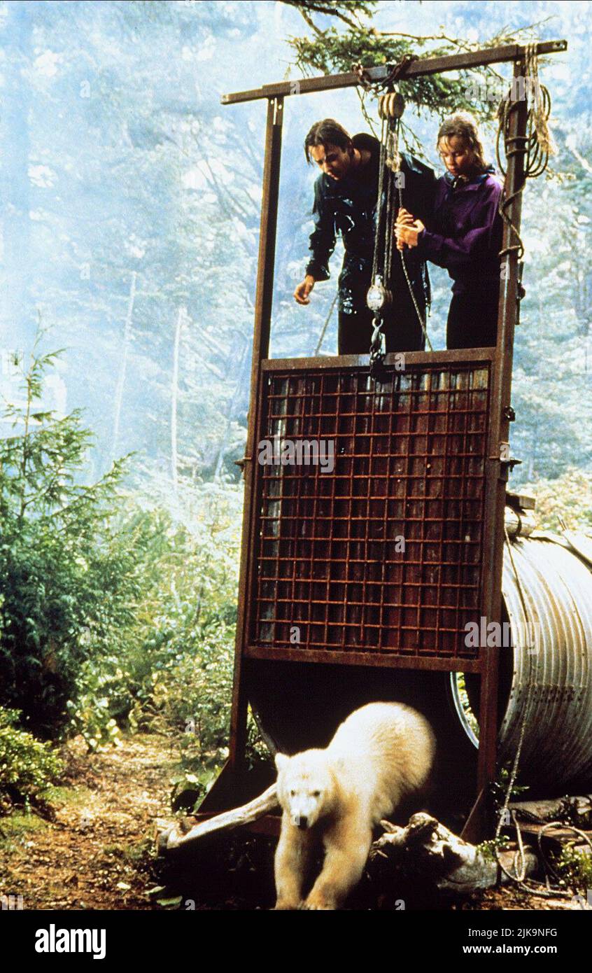 Vincent Kartheiser, Thora Birch Film Alaska (1996) Characters: Sean ...