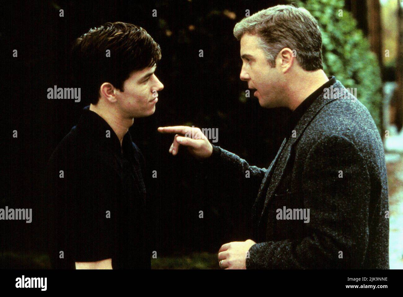 Mark Wahlberg & William L. Petersen Film Fear (1996) Characters: David ...