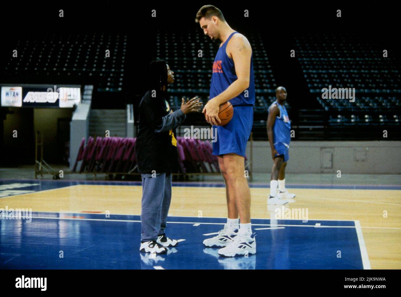 Whoopi Goldberg & Dwayne Schintzius Film Eddie (1996) Characters: Edwina 'Eddie' Franklin & Ivan ...