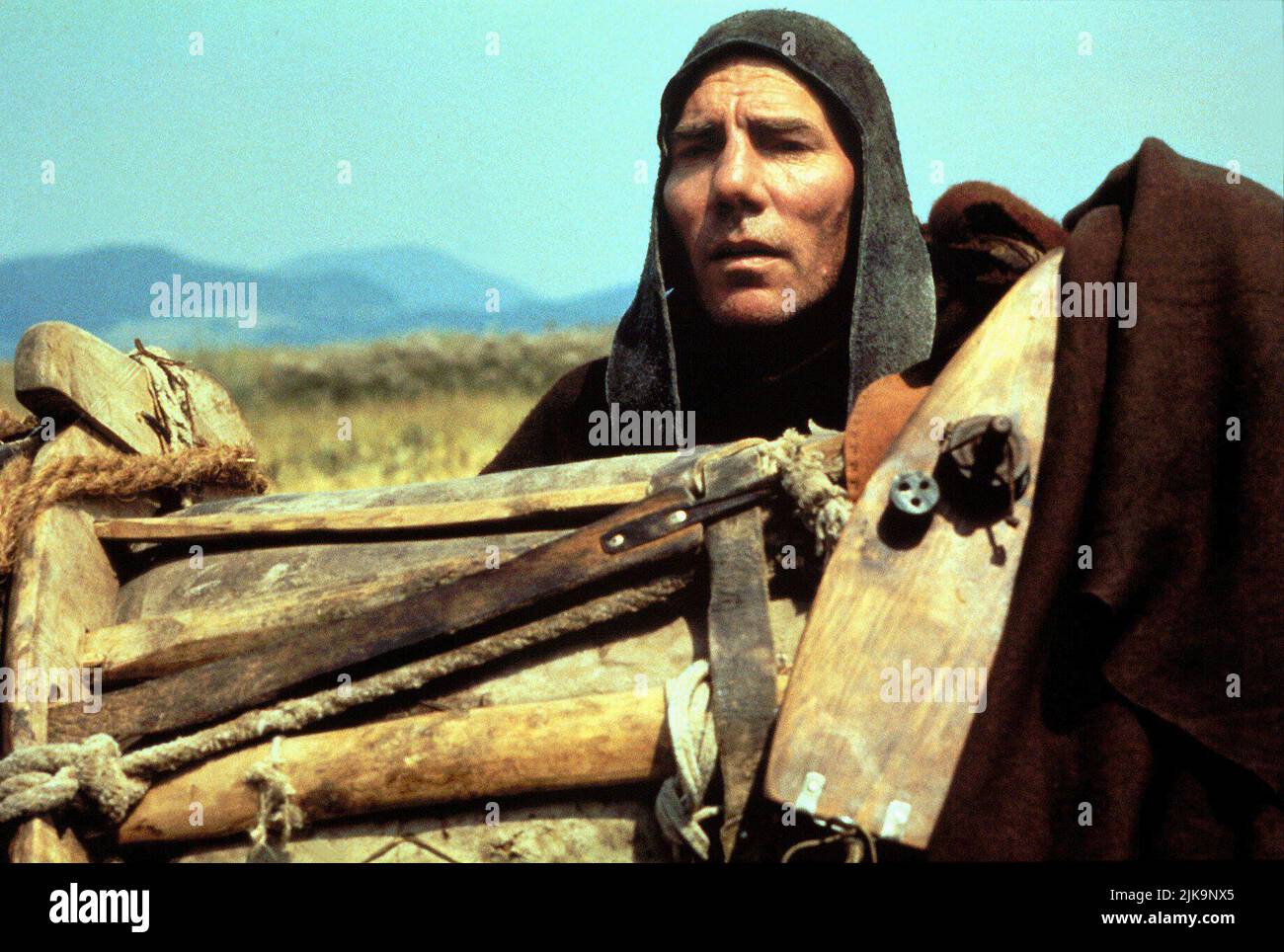 Pete Postlethwaite Film Dragonheart (USA 1996) Characters: Gilbert of ...