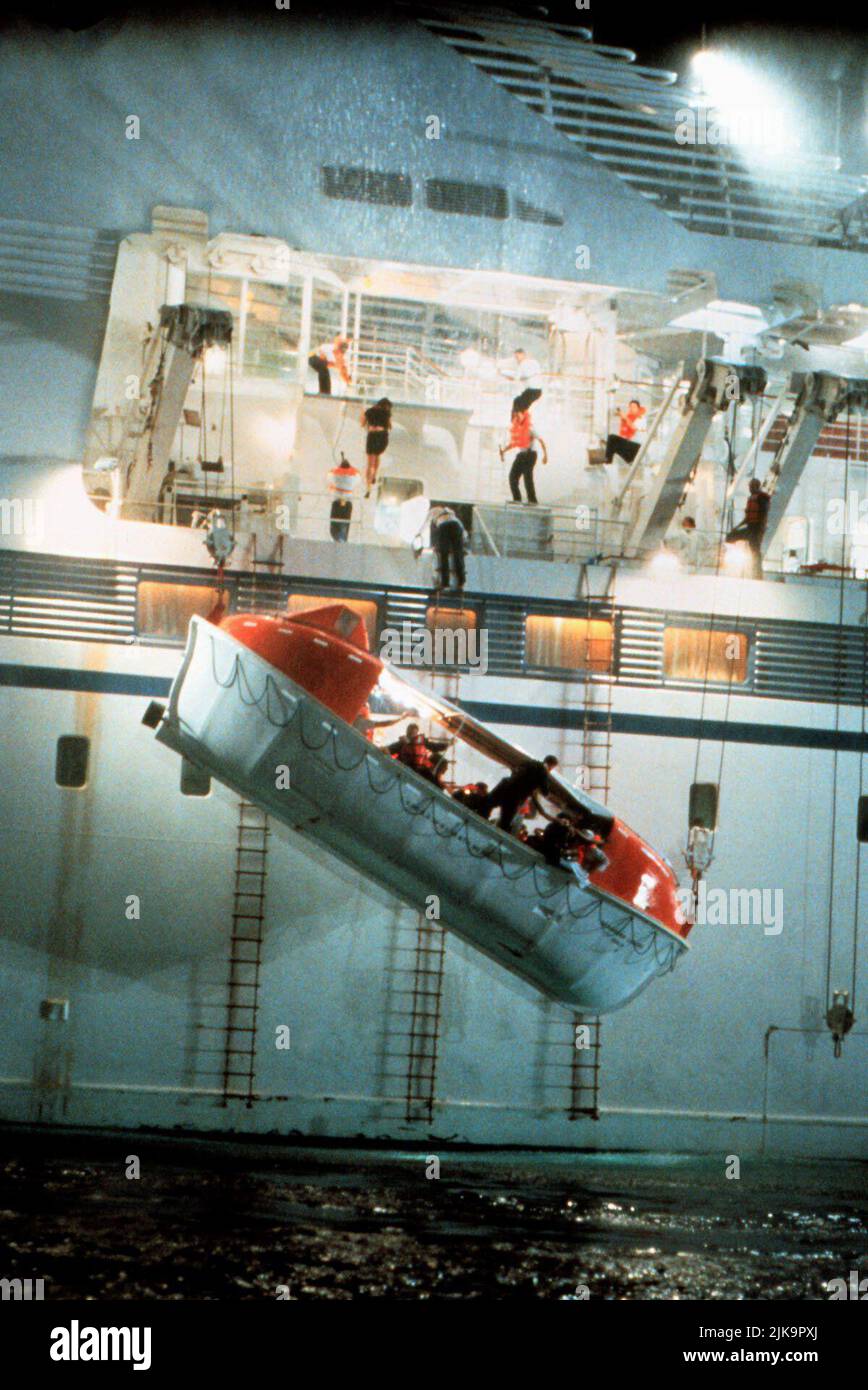 Lifeboat Is Lowered Into Sea Film Speed 2: Cruise Control (USA 1997 ...