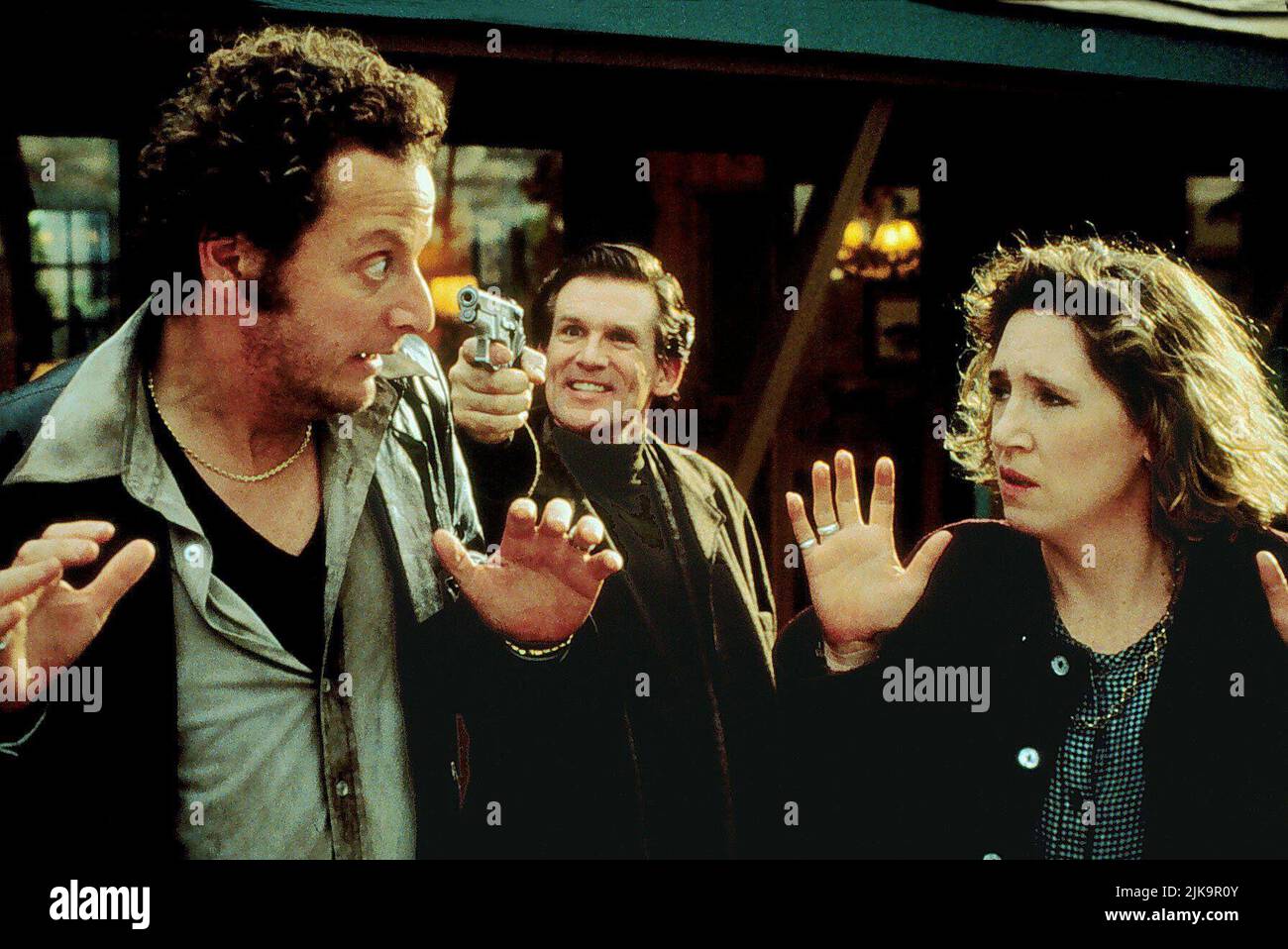Daniel Stern, Anthony Heald, Ann Dowd Film Bushwhacked (1995) Director ...